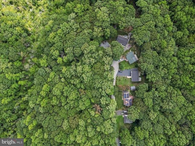 8554 Stock Dr, Lusby, MD 20657
