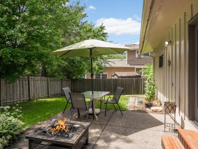 8555 Medicine Lake Road