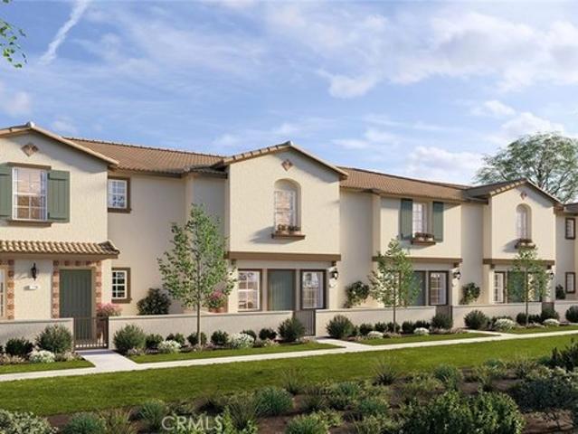 8555 Pimiento St, Jurupa Valley, CA 92509