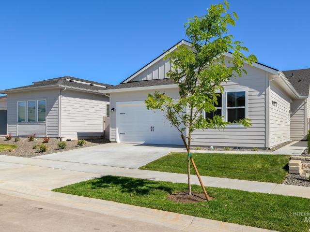8556 W Sugar Hill St