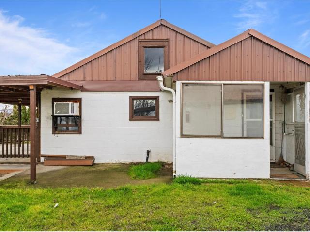 85576 highway 11