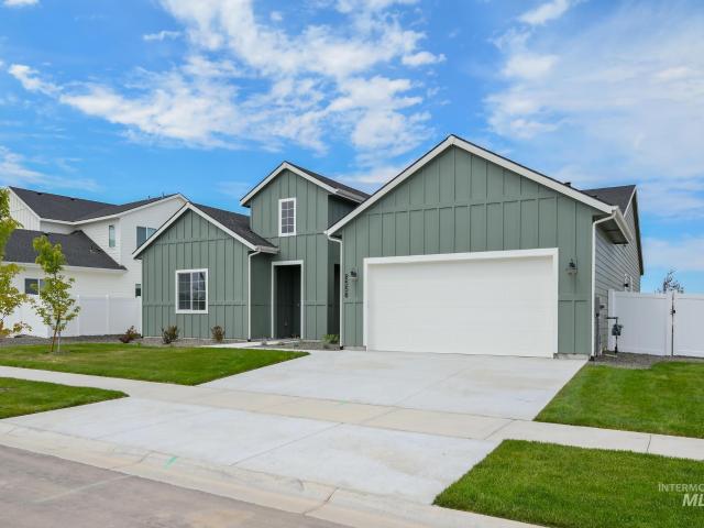 8558 S Silver Smog Way