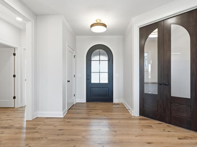 8550 Artemis Lane