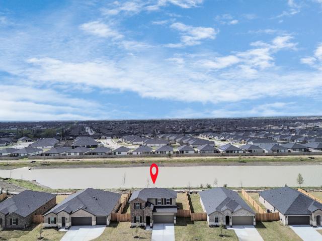 8550 Tropical Breeze Way