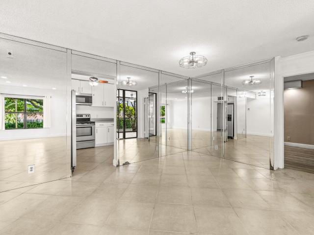 8553 Boca Glades Blvd W, Unit G, Boca Raton, FL 33434 | MLS #B26013 | Compass