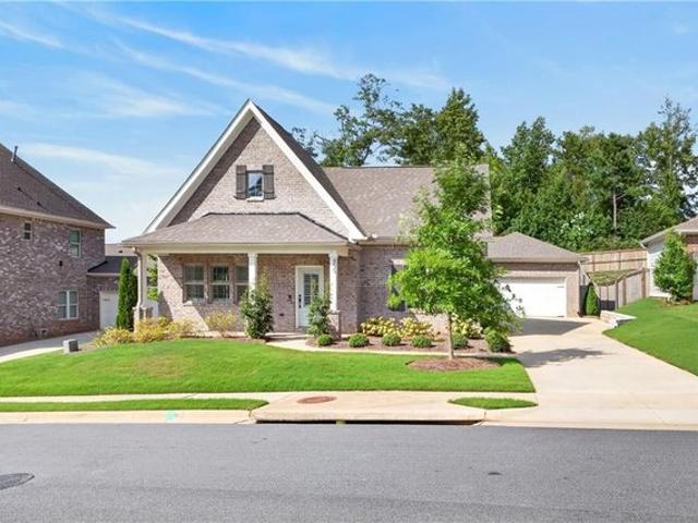 855 Clear Spring Dr, Auburn, AL 36830