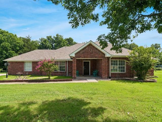 855 Cross Timbers Dr, Lowry Crossing, TX 75069