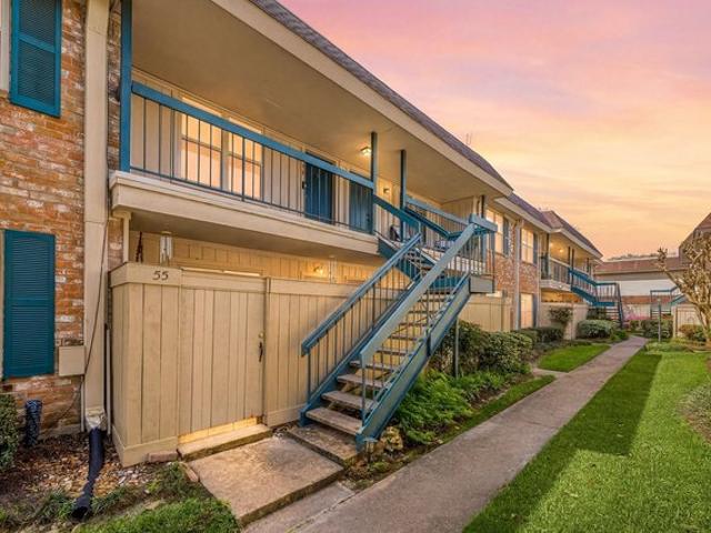 855 Augusta Dr Unit 54, Houston, TX 77057