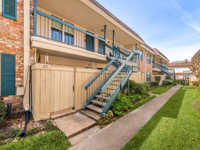 855 Augusta Dr, Unit 54, Houston, TX 77057 | MLS #36743