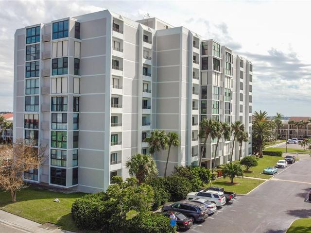 855 Bayway Blvd, Unit 806, Clearwater Beach, FL 33767 | MLS #TB8420