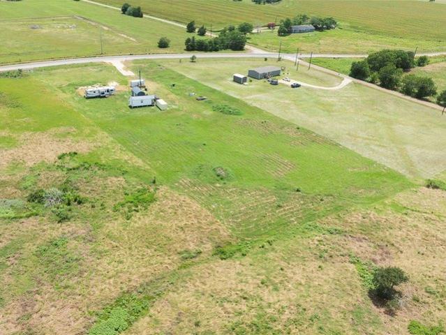 855 FM 956, Schulenburg, TX 78956