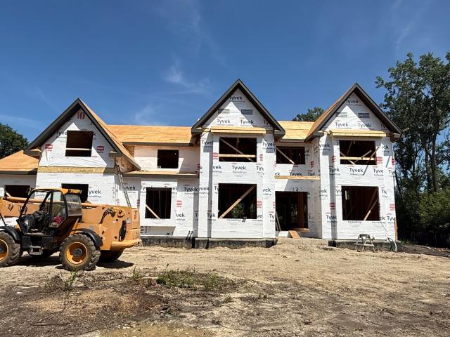 855 Fox Trail Court