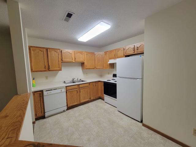 855 Highview Drive # #A