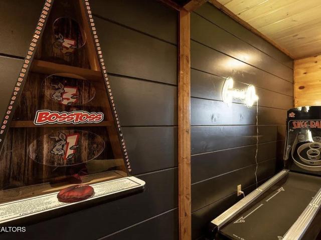 855 Osprey Way, Pigeon Forge, TN 37863 | MLS #3302