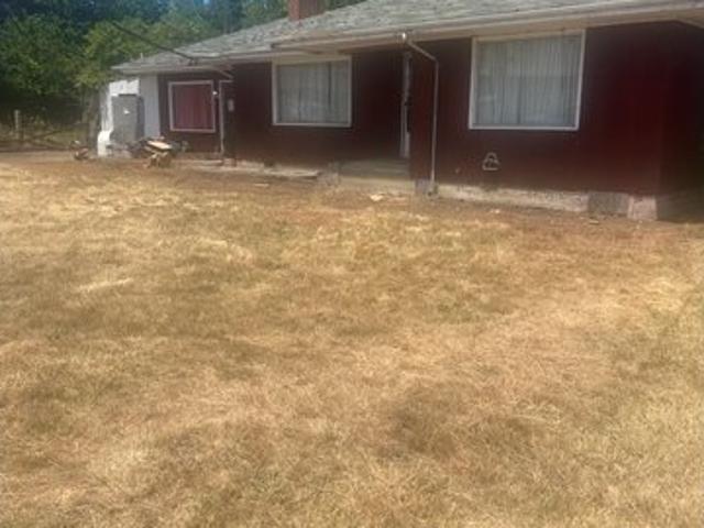 855 SE Sheridan Rd, Sheridan, OR 97378
