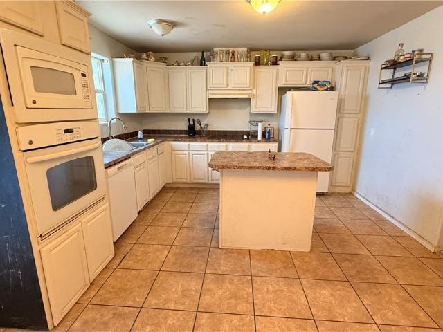 855 Spring Road