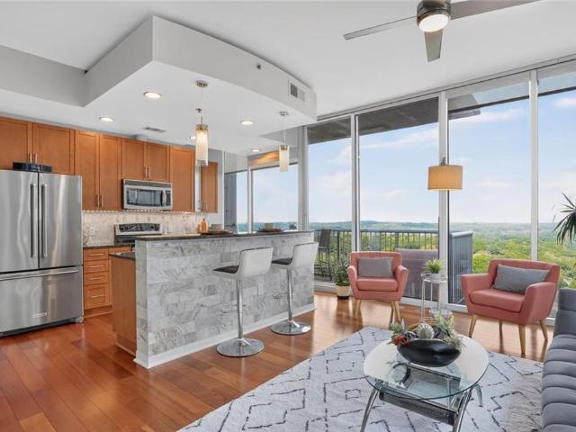 855 Peachtree Street NE 1513