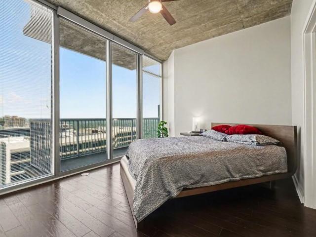 855 Peachtree Street NE 3206