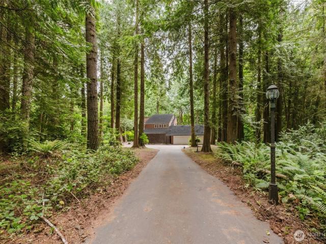 8565 Phillips Road SE