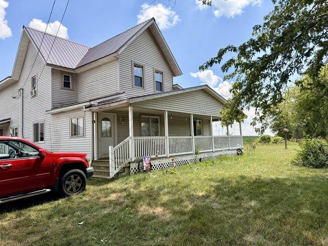 8565 S Mount Hope Rd, Carson City, MI 48811