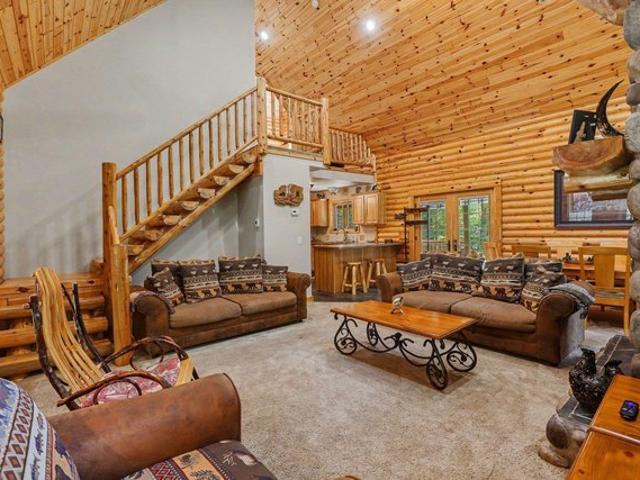 8567 Franco Dr SE, Kalkaska, MI 49646