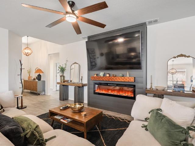 8569 Big Apple Dr