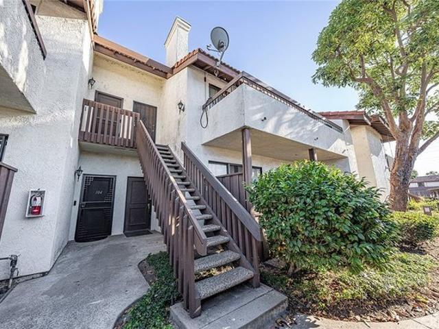 8561 Meadow Brook Ave Unit 205, Garden Grove, CA 92844