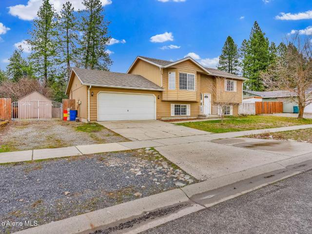 8561 Nebraska St, Rathdrum, ID 83858 | Compass