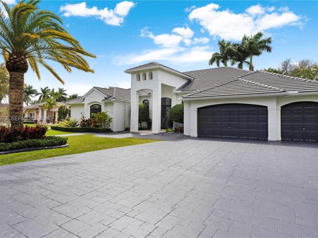 8561 SW 167th Ter, Palmetto Bay, FL
