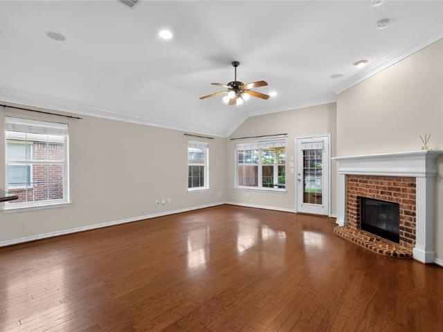 8562 Robertson Drive