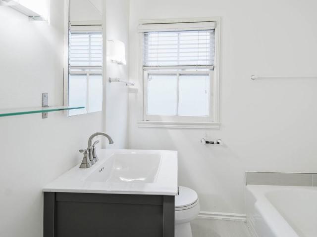 8563 8569 Holloway Dr. 1 Bedroom Apartment for Rent at 8563 Holloway Dr, West Hollywood, CA 90069 West Hollywood