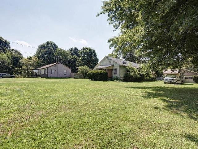856 874 E Farm Road 80