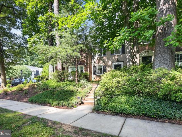856 Azalea Drive # 20 856