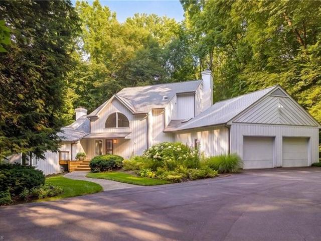 856 Buttonwood Dr, Winston Salem, NC 27104