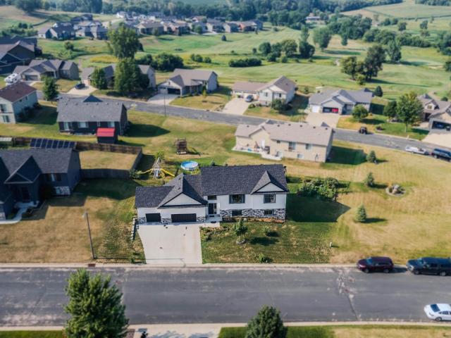 856 Golfview Avenue