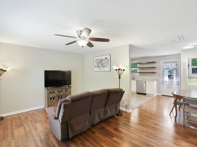 856 Gallavista Ave