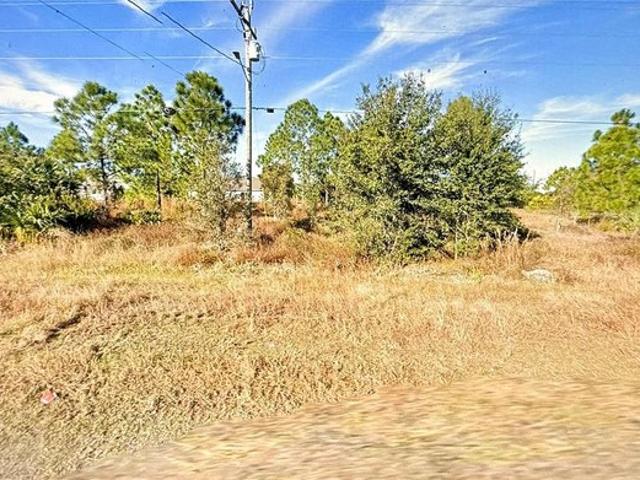 856 Eisenhower Blvd, Lehigh Acres, FL 33974