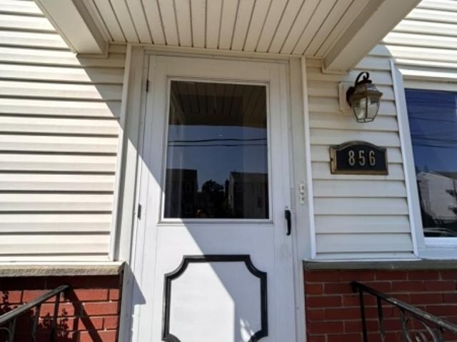 856 Hobson St # 1