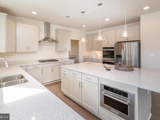 856 Imperial Road