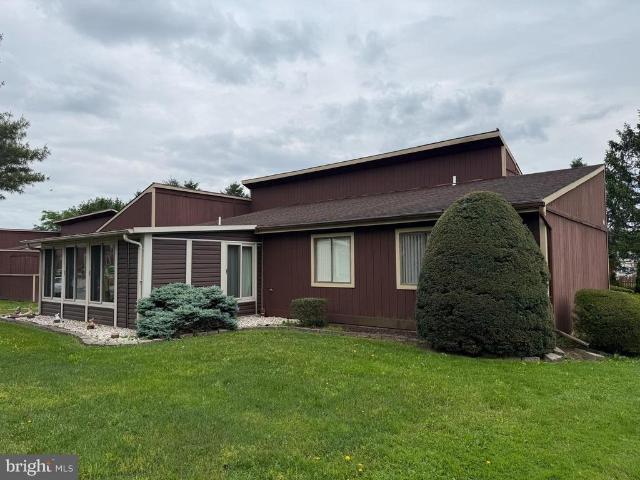 856 Melissa Court