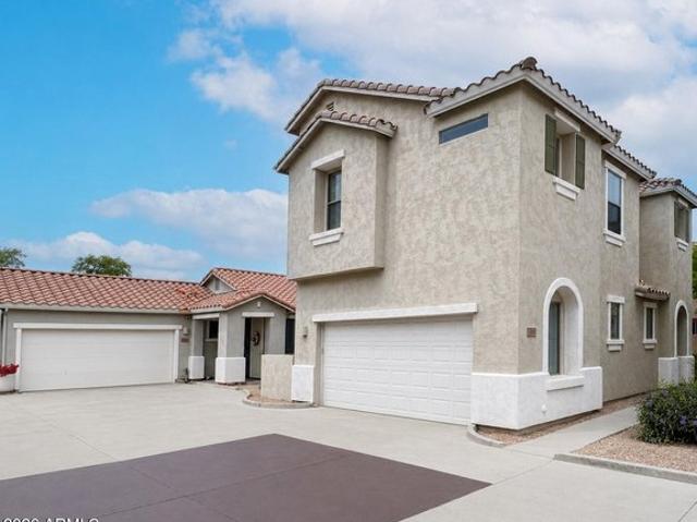 856 S Colonial Dr, Gilbert, AZ 85296