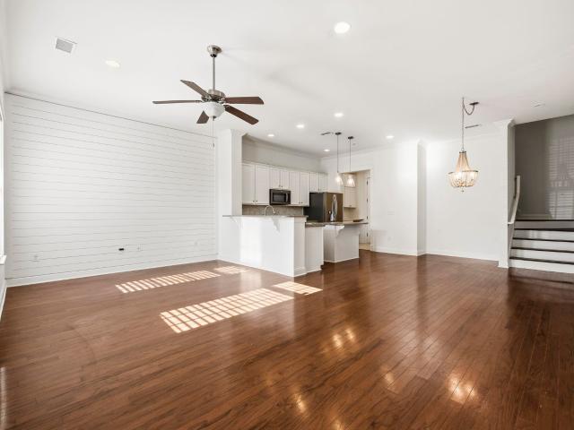 856 Shine Ave. 856
