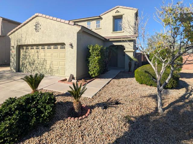 856 W DANA Drive