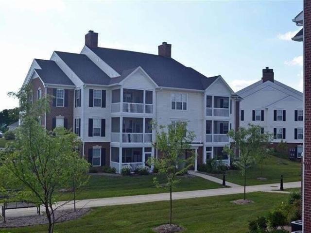 856 W Summerfield Glen Circle # Unit: 117 / Bldg: 117
