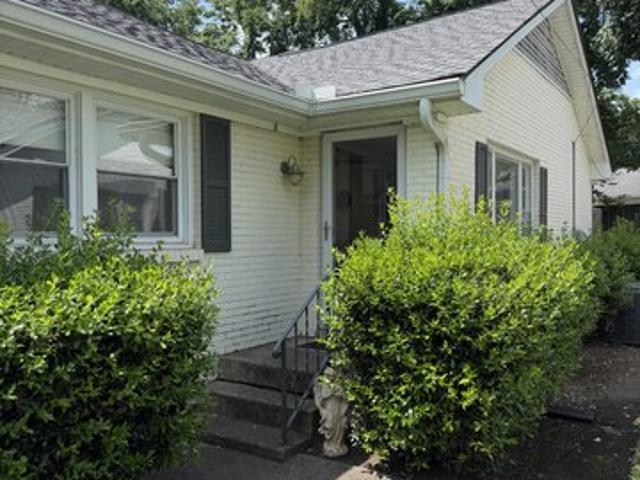 856B Kirkwood Ave, Nashville, TN 37204
