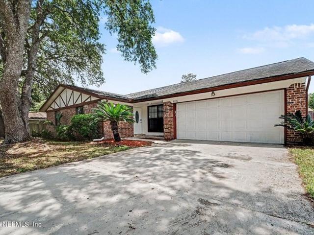 8574 Blackberry Ln E, Jacksonville, FL 32244