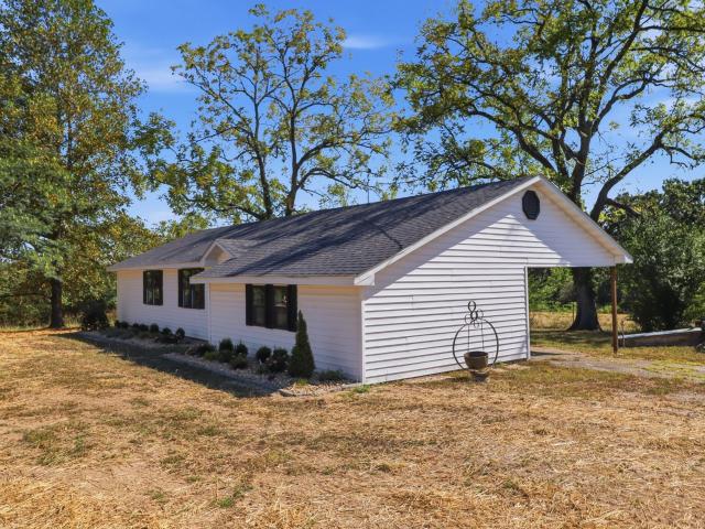 8574 County Road 6890