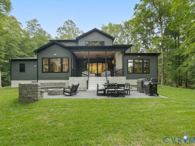 8576 Barrique Road