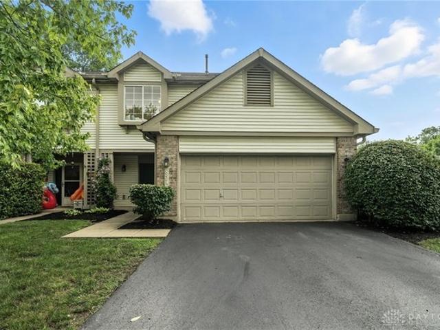 8576 Timber Park Dr, Dayton, OH 45458