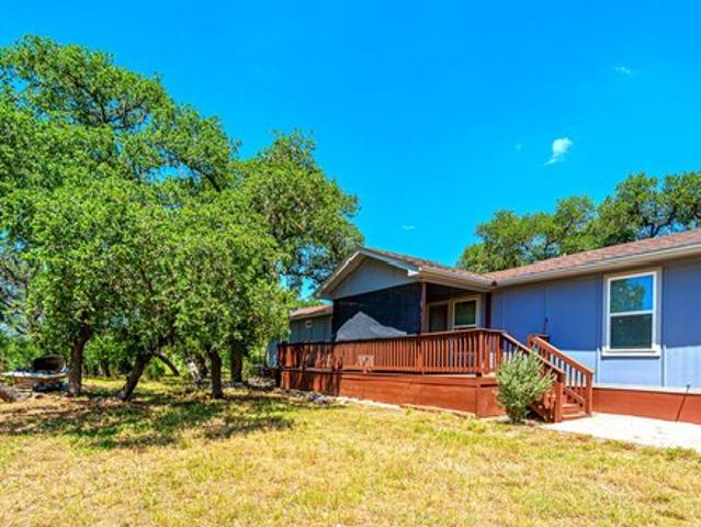8579 Whartons Dock, Bandera, TX 78003